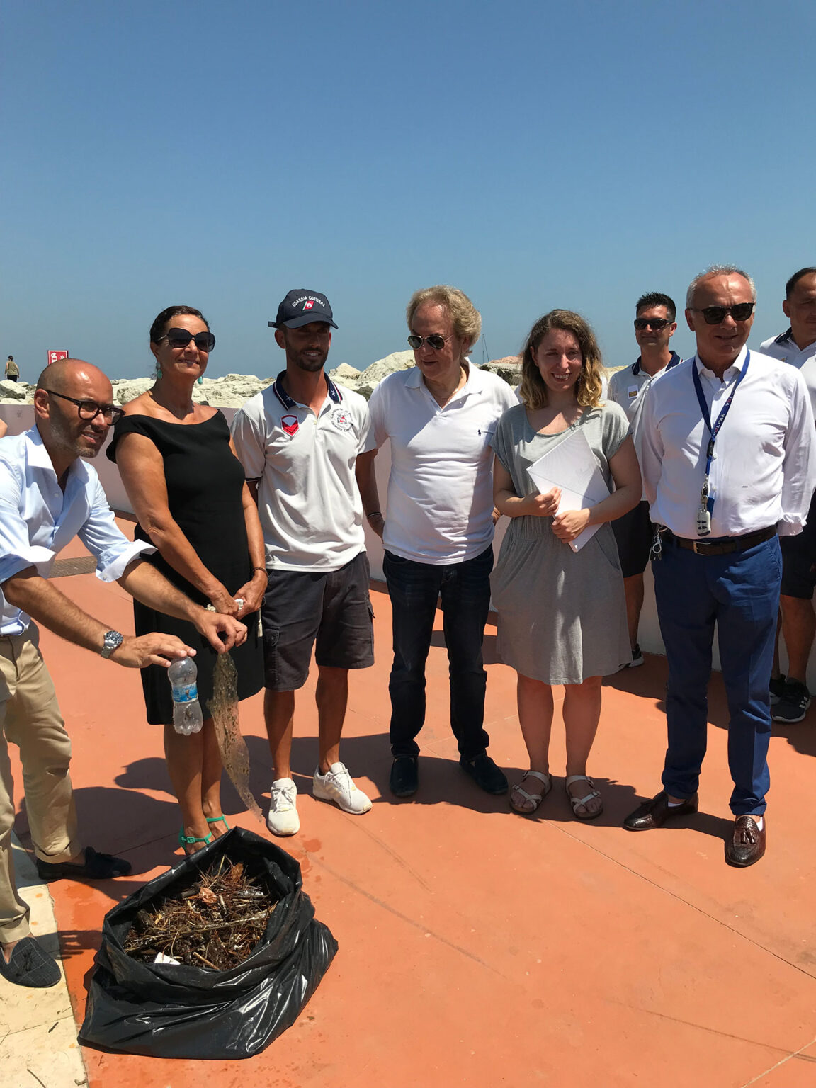 Seabin: for a sea clear of plastic waste. – Winni's